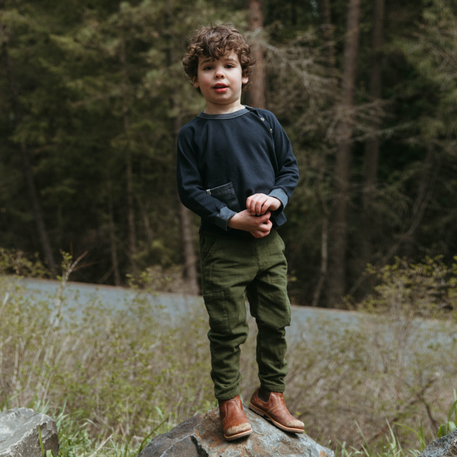 DAVID TEE, NAVY – Lali